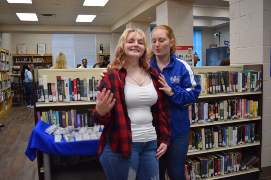 Seniors mark first milestone of their senior year – The Coosa County News