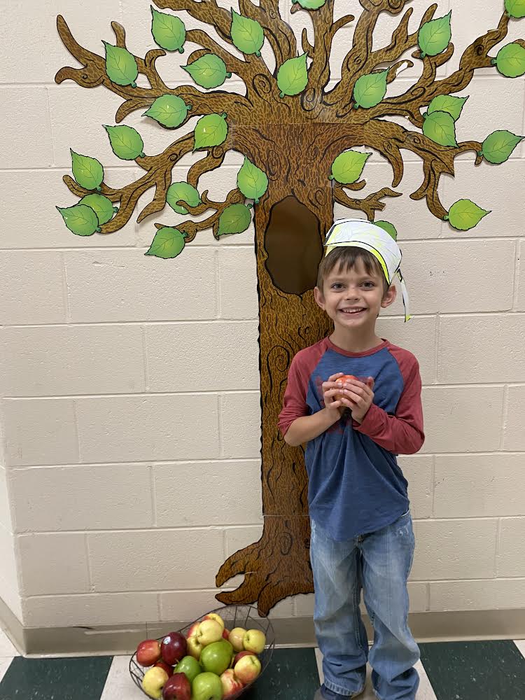 Kindergartners celebrate Johnny Appleseed’s birthday – The Coosa County ...
